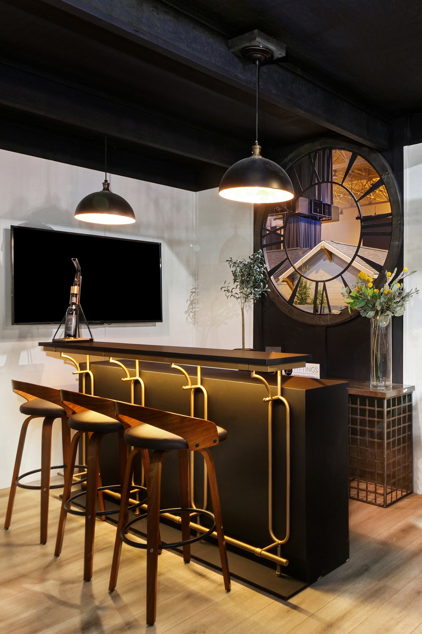 Decorative Bar Front Support System with Foot Rail