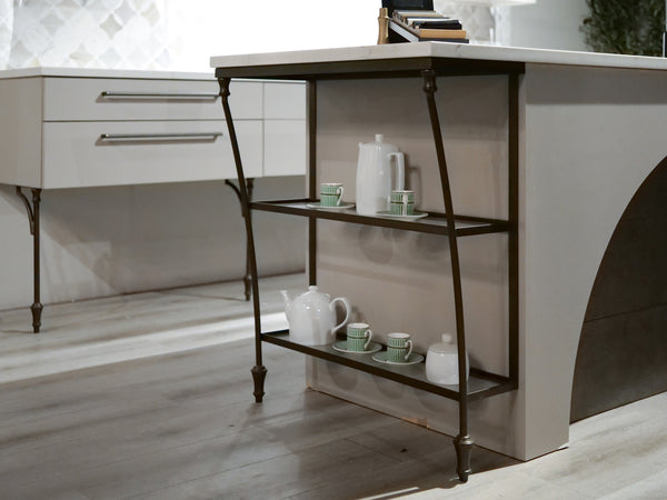 Tapered Island End Cap