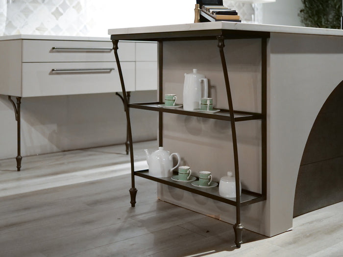 Tapered Island End Cap