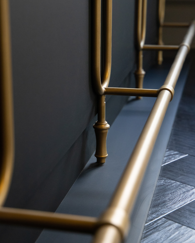 Bar Support System with Foot Rail