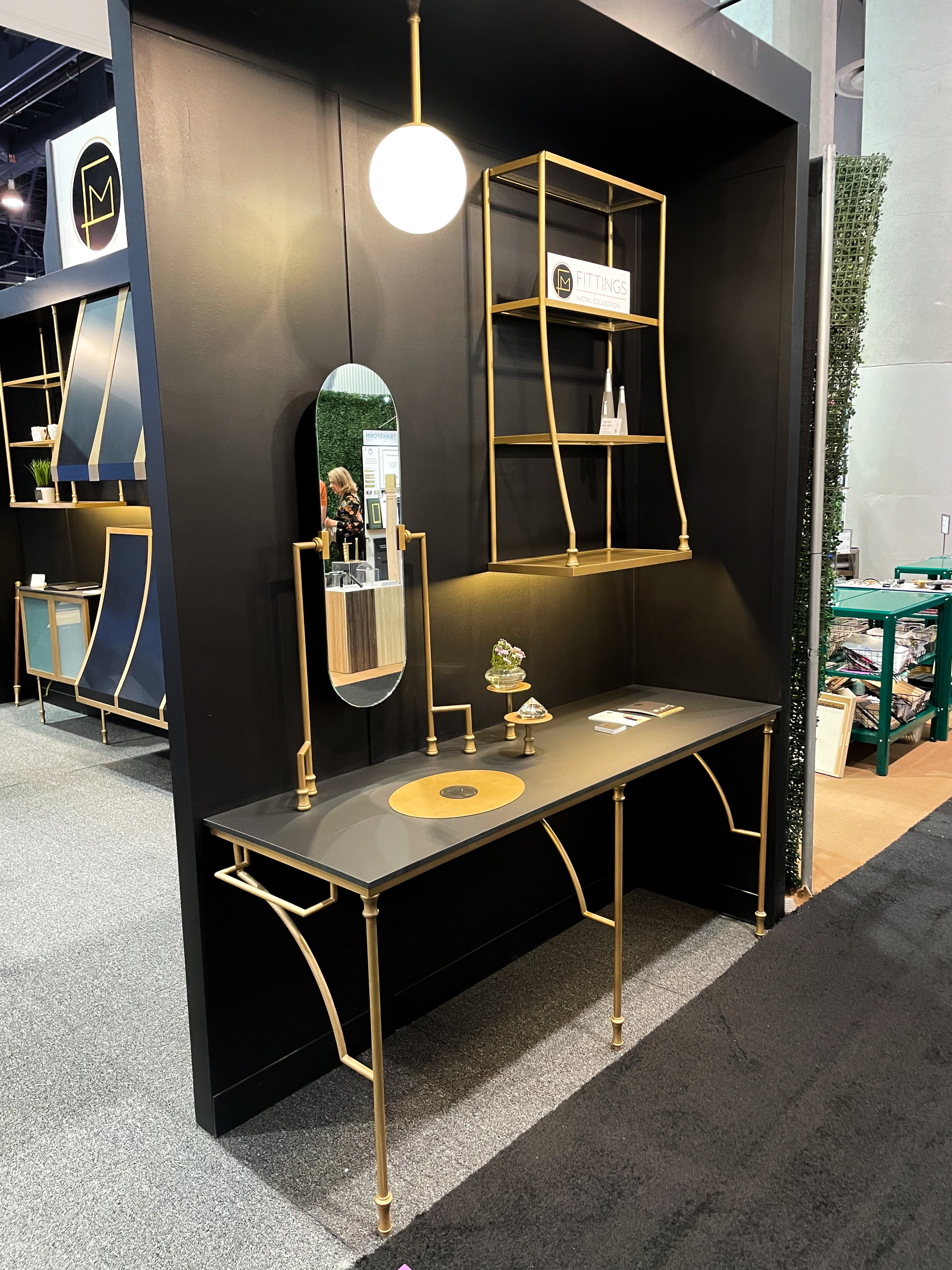 Double Open Vanity Base - 3 Leg